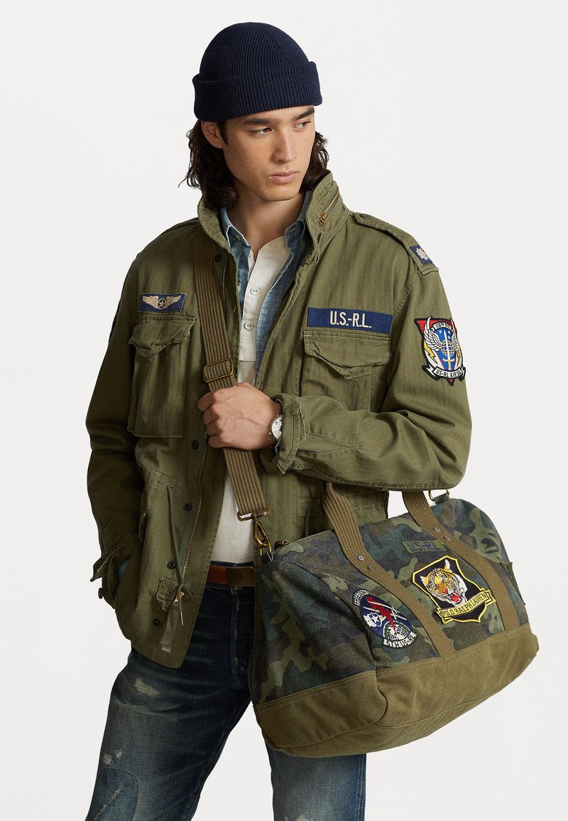 Polo Ralph Lauren DUFFLE LARGE - Taška na víkend - camo/olivová - Zalando.cz