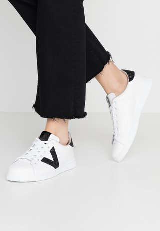 Victoria Shoes | Découvrez les produits de la marque sur Zalando