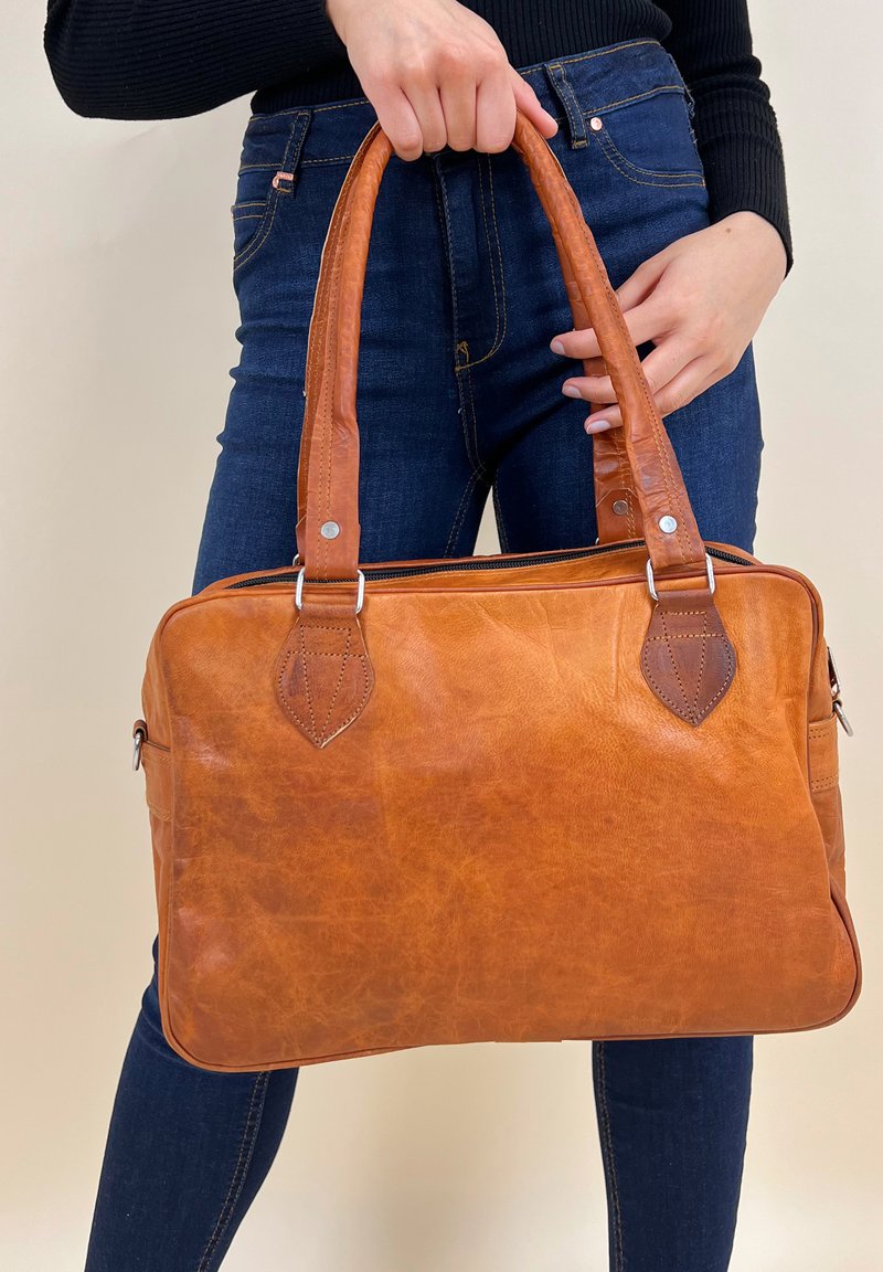 Gusti Leder EMILY - Handbag - brown - Zalando.ie