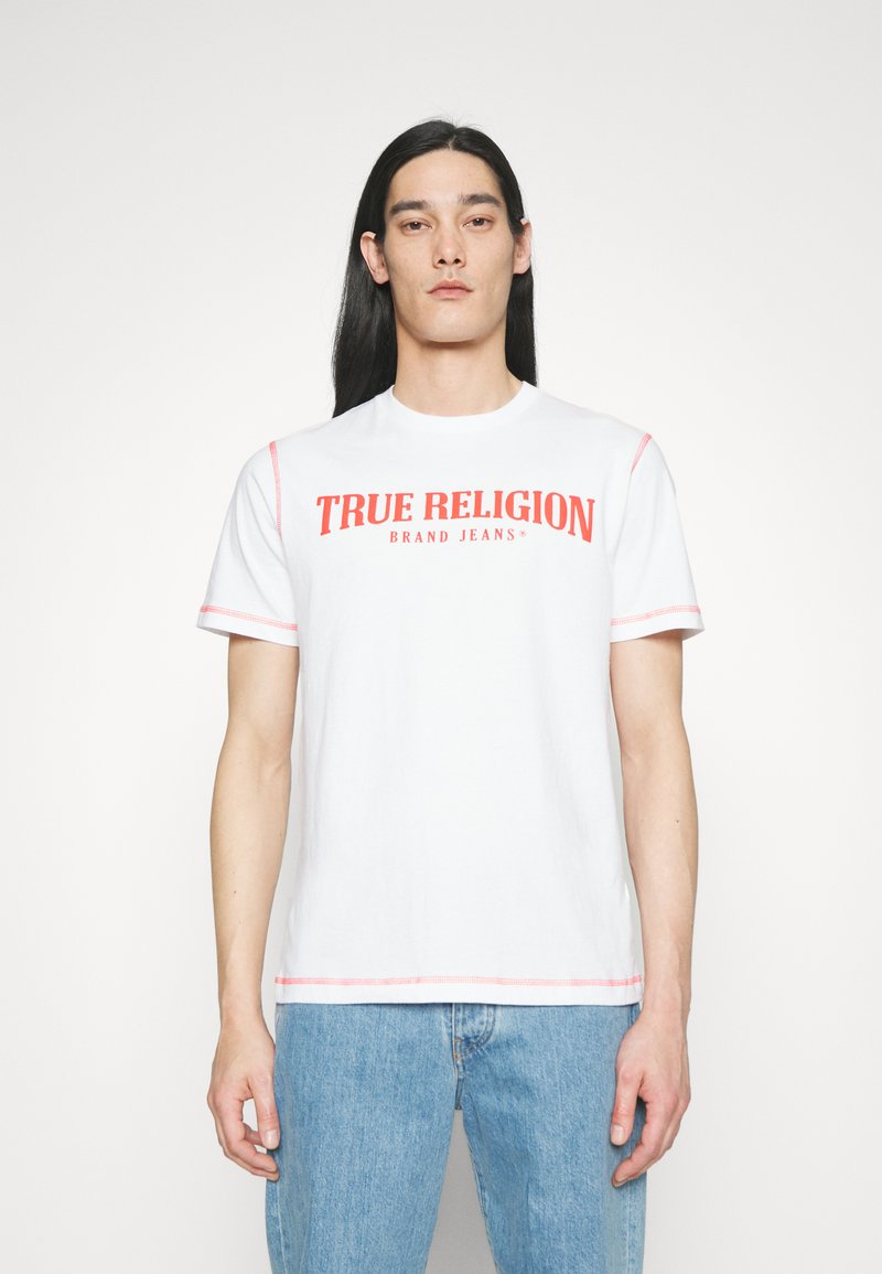 True Religion FLATLOCK LOGO TEE - T-Shirt print - optic white/weiß ...