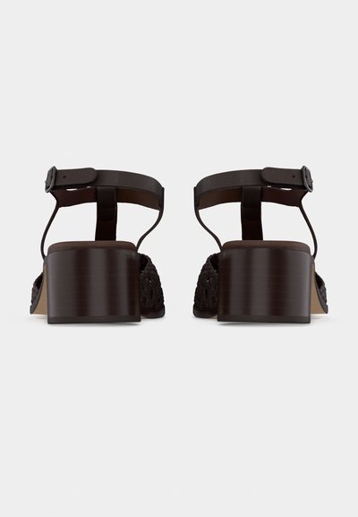 Hereu GABIA - Saltos clássicos - dark brown/castanho-escuro - Zalando.pt