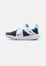 Nike Sportswear KOEMI (PS) - Sneaker low - black/deep royal blue/white ...