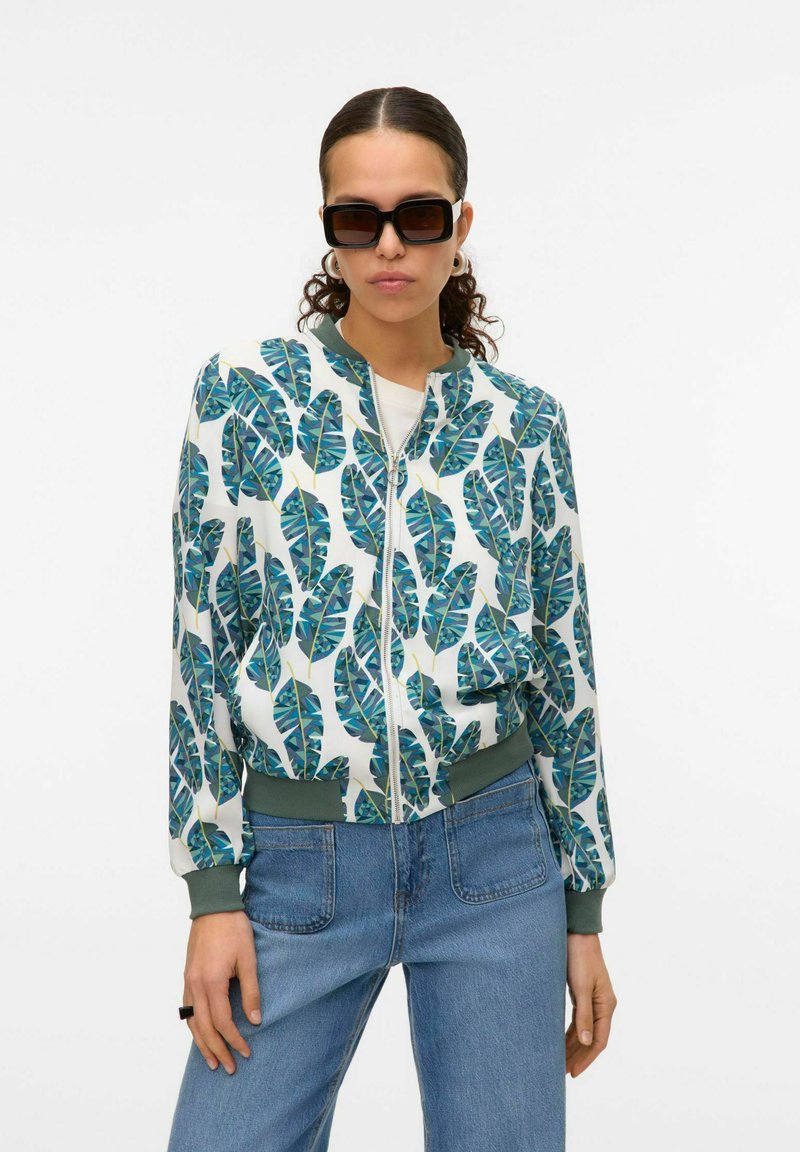 Vero Moda VMCOCO - Bomber Jacket - snow white/white - Zalando