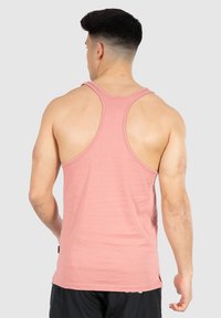 Smilodox STRINGER BASTI - Top - altrosa/rosa - Zalando.es