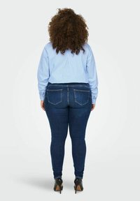 ONLY Carmakoma CURVY CARPUSH MAYA REG - Jeans Skinny Fit - dark blue ...