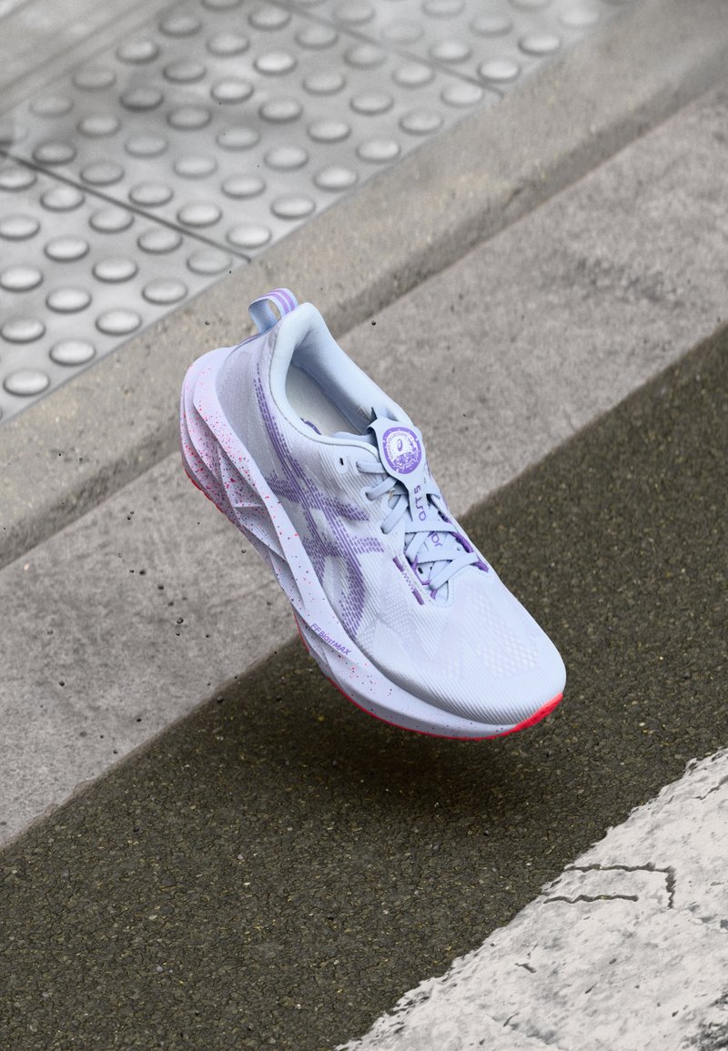 ASICS NOVABLAST 5 TOKYO - Road running shoes - blue fade/edo purple ...