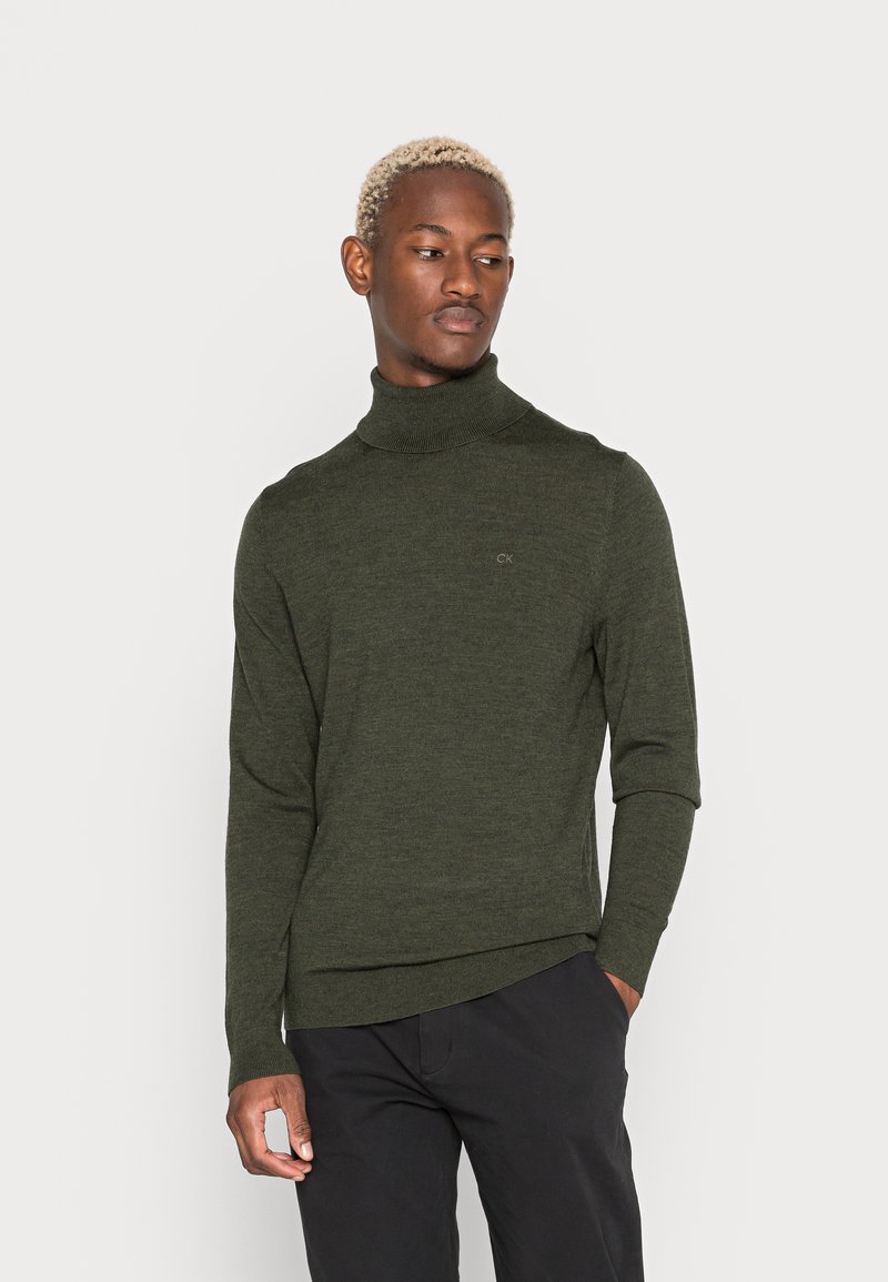 Calvin Klein Tailored TURTLE NECK - Neule - dark olive/khaki - Zalando.fi
