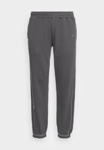Fila FILA REDEFINED RUINED PANTS UNISEX - Jogginghose - gray pinstripe ...