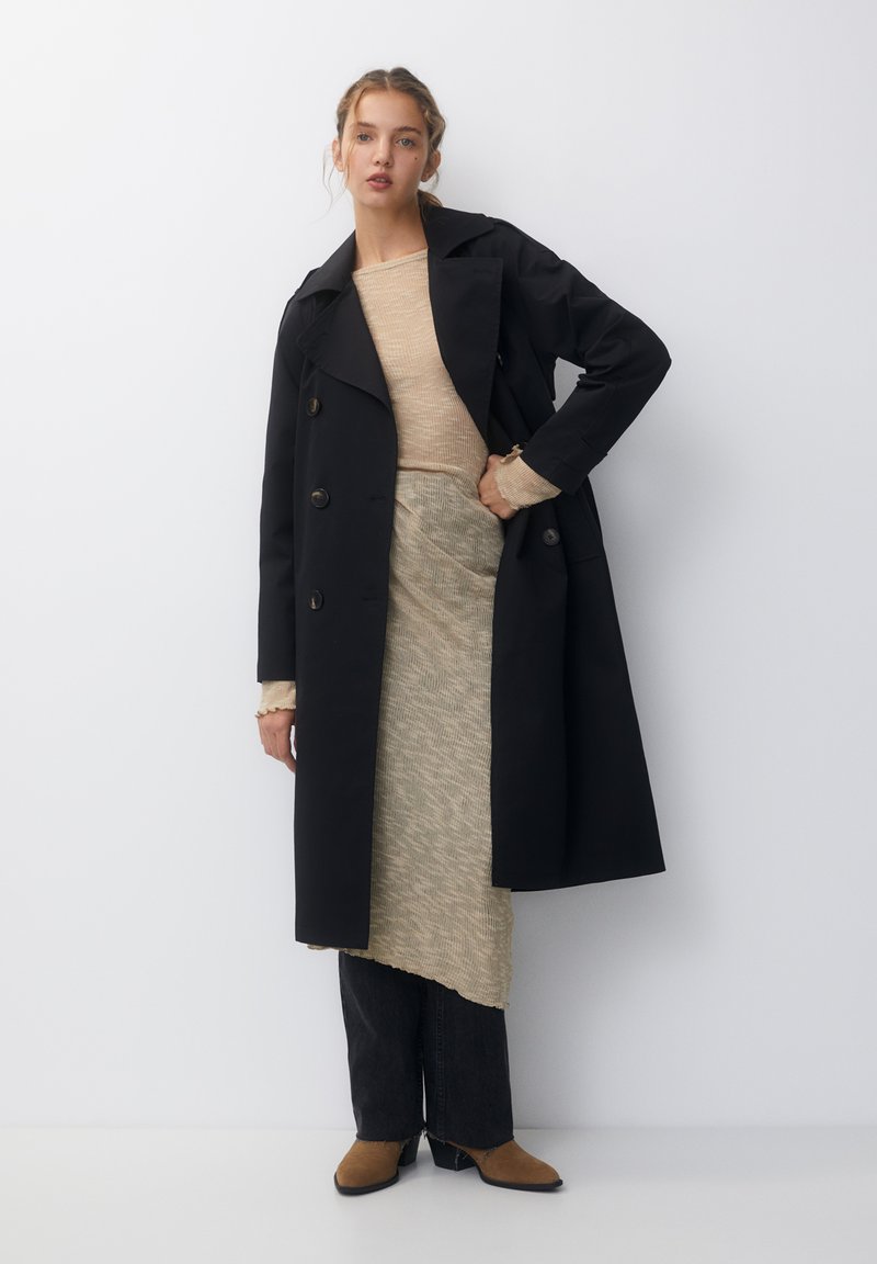 PULL&BEAR BASIC - Trenchcoat - black/sort - Zalando.dk