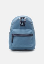 Jordan JAN MONOGRAM MINI BACKPACK UNISEX - Rucsac - chambray/albastru ...