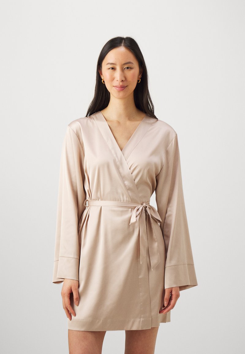 Anna Field Dressing gown - off-white - Zalando.co.uk