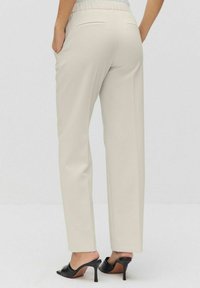Dobber DIANA - Stoffhose - moonbeam/beige - Zalando