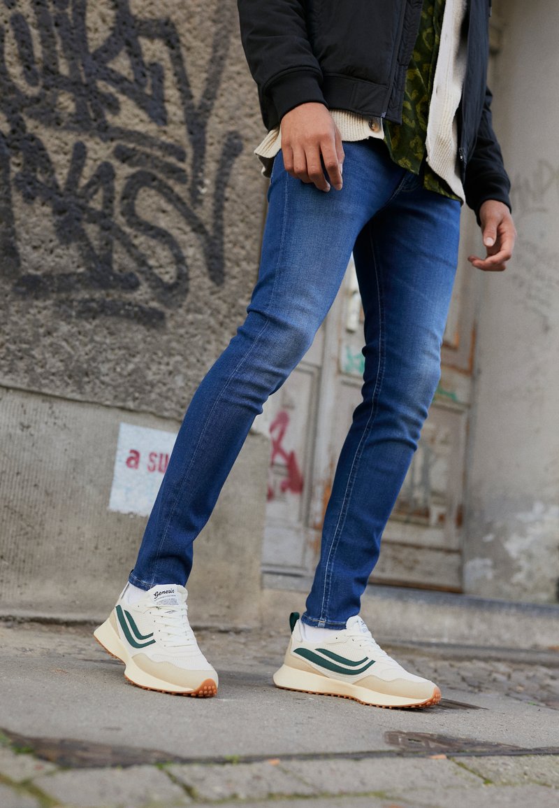 Tommy Jeans SIMON SKINNY - Jeans Skinny Fit - denim medium/blue denim ...