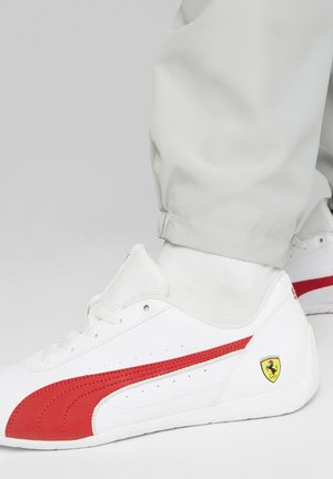 Puma SCUDERIA FERRARI DRIFT CAT DELTA MOTORSPORT MAND - Baskets basses ...