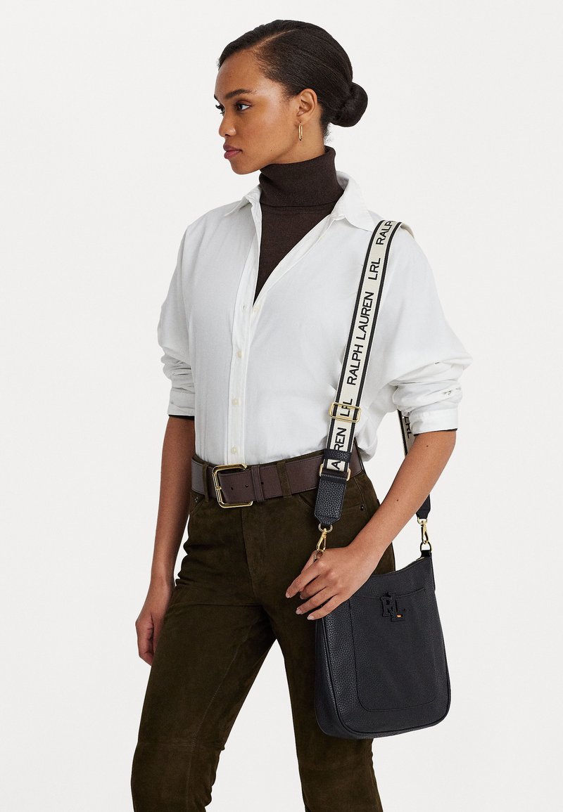 Lauren Ralph Lauren CAMERYN CROSSBODY LARGE - Across body bag - black ...