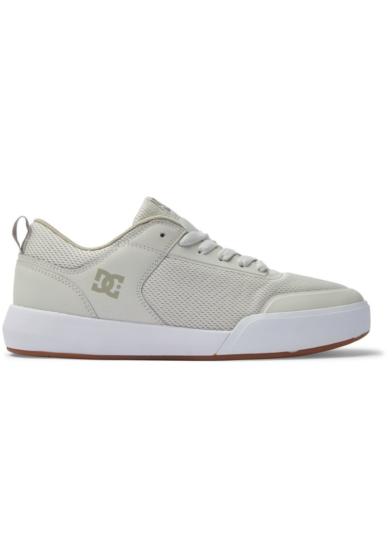 DC Shoes TRANSIT - Tenisky - cfw chestnut off white/béžová - Zalando.cz