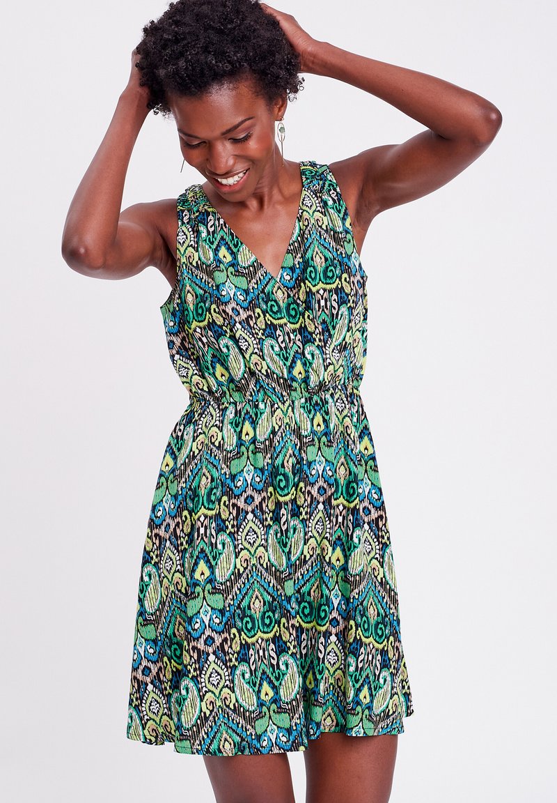 Cache Cache AUSGESTELLTES MIT TRÄGERN - Vestido informal - noir/negro ...