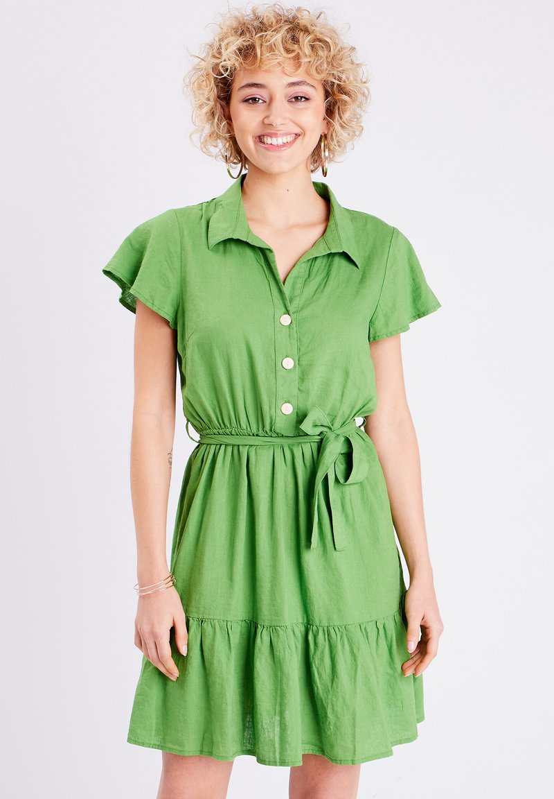 Cache Cache AUSGESTELLTES MIT GÜRTEL - Vestido camisero - vert/verde ...