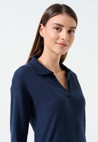 Jimmy Key STRAIGHT FIT V NECK LONG SLEEVED JERSEY DRESS - Jerseykleid ...