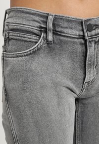 Levi's® Line 8 Jeans Skinny Fit - grey denim - (Pre-owned) - Zalando