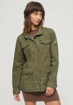 Superdry ST TROPEZ M65 - Chaqueta fina - dark khaki/caqui - Zalando.es