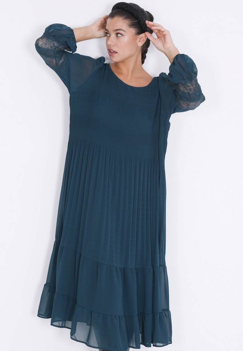 Jean Marc Philippe LONGUE PLISSÉE EN VOILE UNI AVEC - Jurk - vert ...