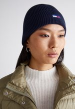Tommy Jeans FLAG BEANIE - Muts - twilight navy/donkerblauw - Zalando.nl