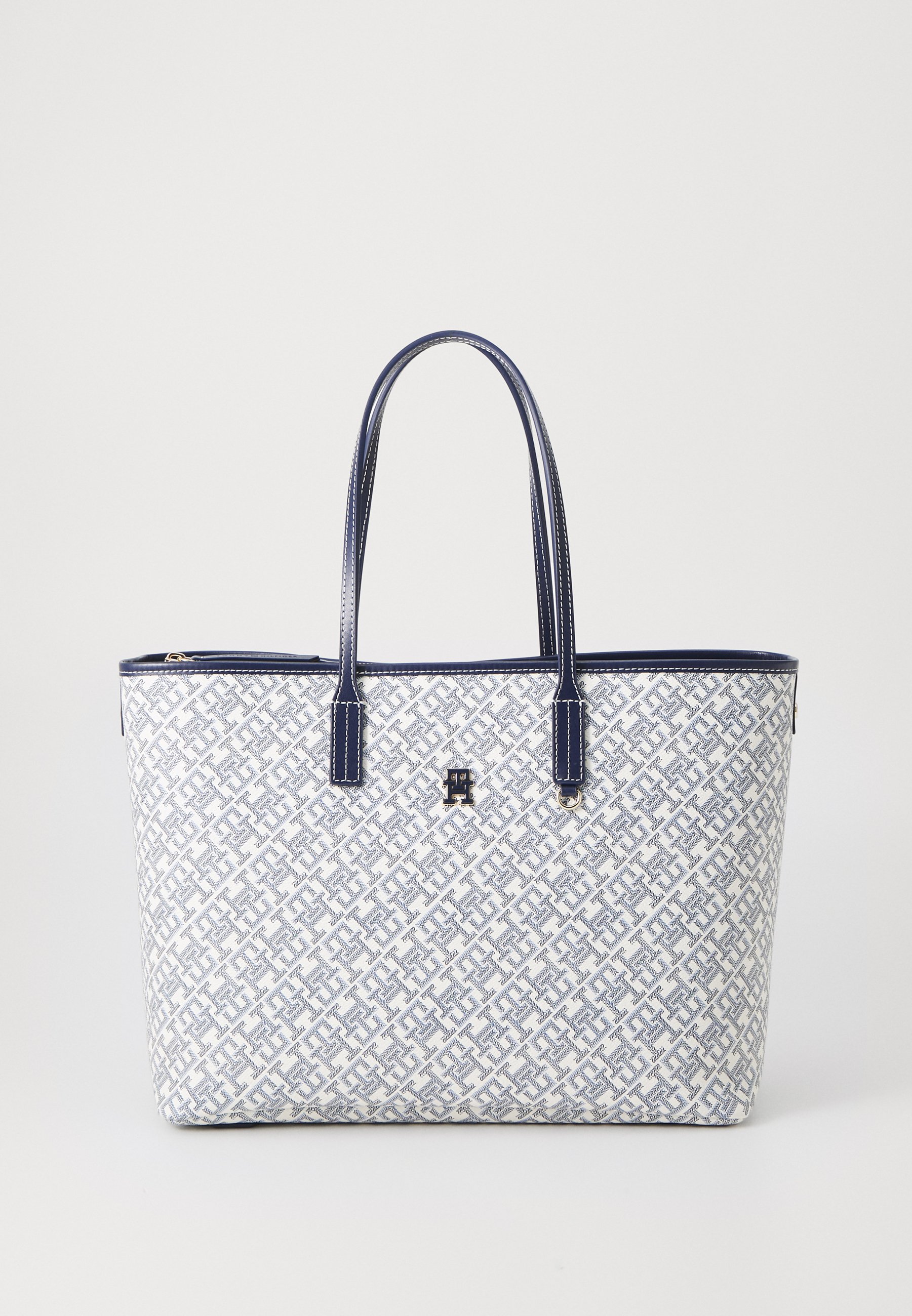 Tommy hilfiger leather tote bag store