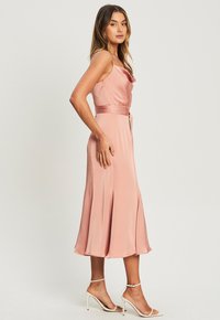 CHANCERY GEORGIE MIDI - Cocktailkleid/festliches Kleid - salmon/orange ...
