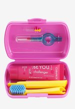 Curaprox TRAVEL SET - Körperpflegeset - pink - Zalando.de