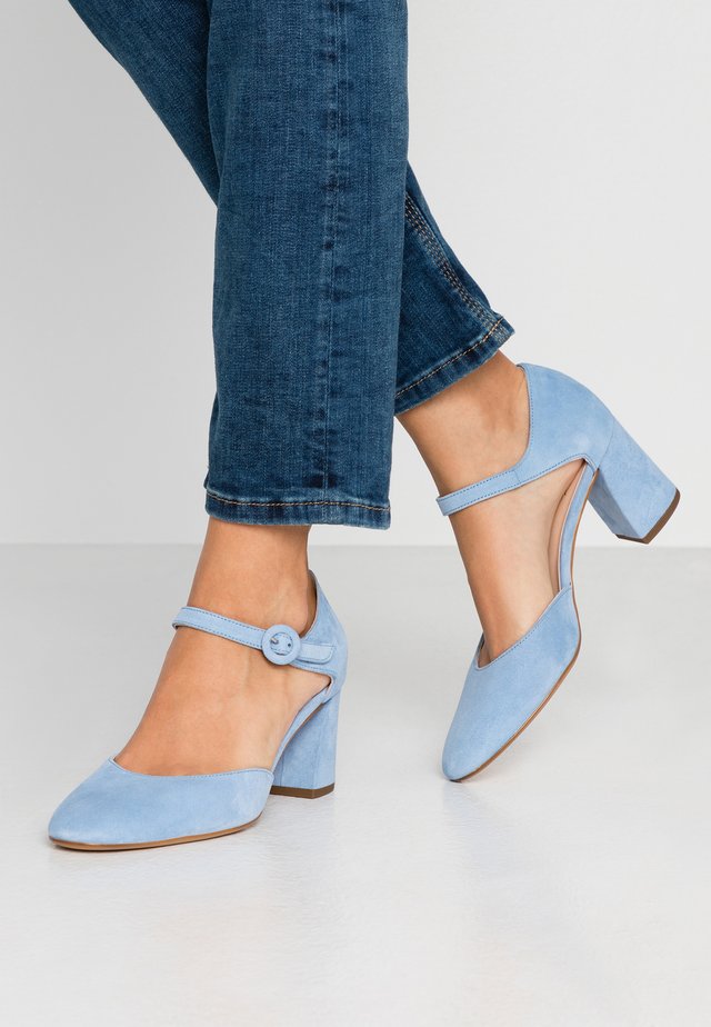 Blaue Pumps online entdecken | Es geht hoch hinaus bei ZALANDO