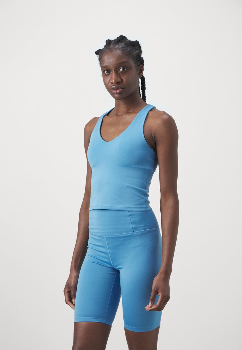 Girlfriend Collective FLOAT ZOE TANK CROSS BACK - Top - surf/blå - Zalando.dk