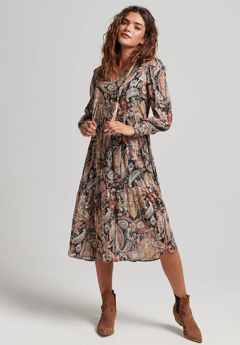 Superdry STUDIOS TIERED - Day dress - paisley print/tan - Zalando.co.uk