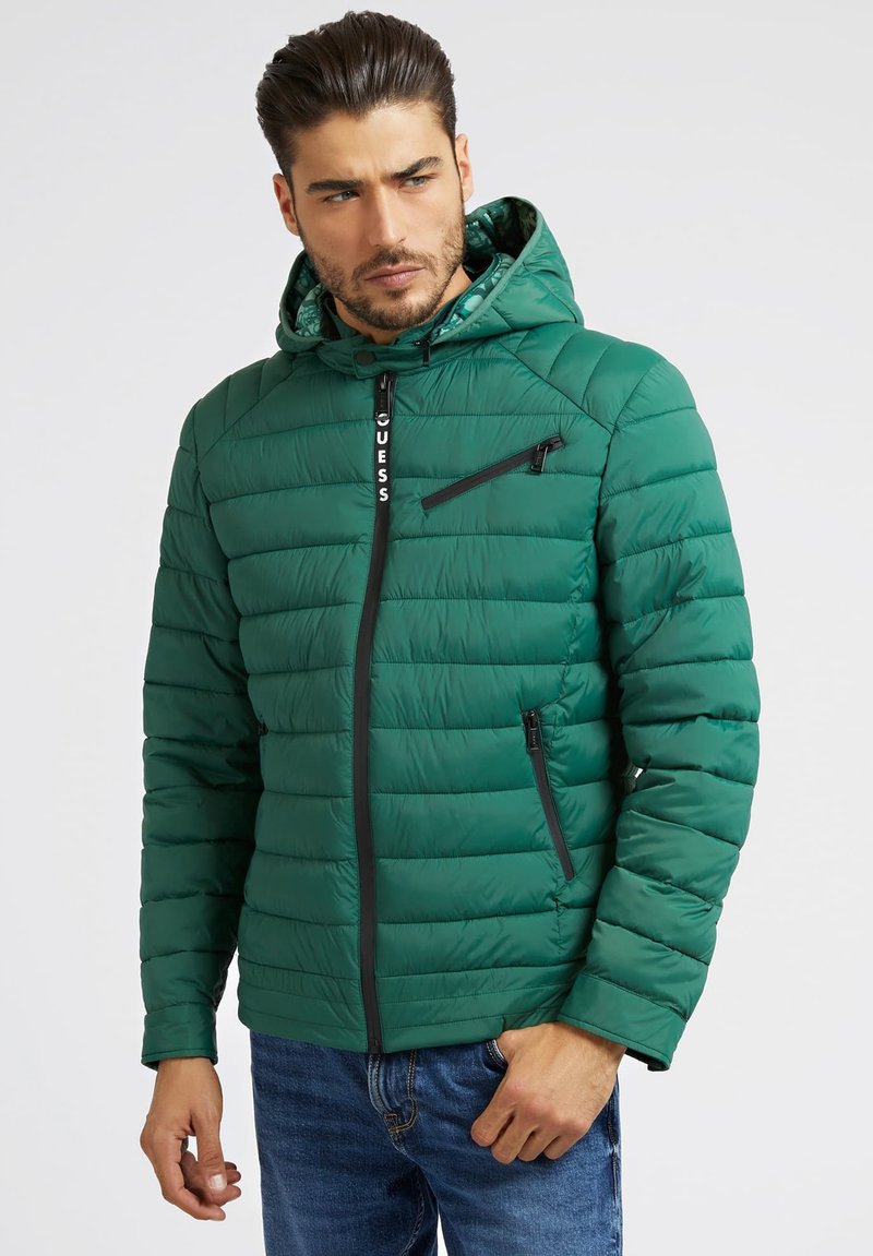 Guess TECH STRETCH - Zimná bunda - grün/zelená - Zalando.sk
