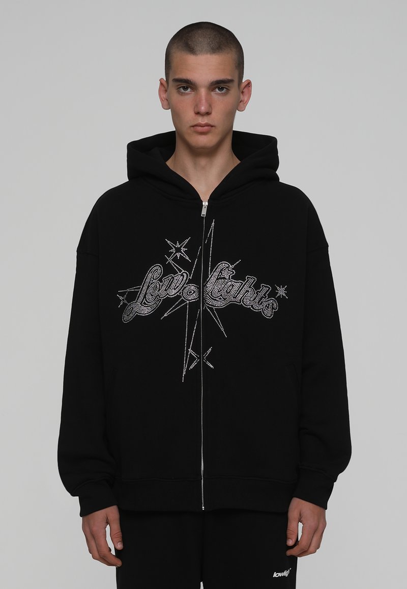 LOW LIGHTS STUDIOS® STARGAZE RHINESTONE ZIP HOODIE - Sweatjakke - black ...