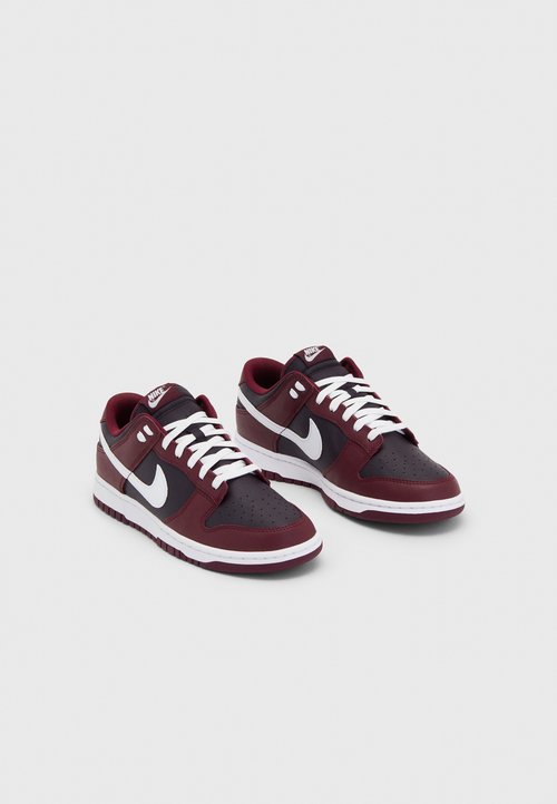 Nike Sportswear DUNK LOW REMASTERED - Tenisky - medium olive/neutral ...