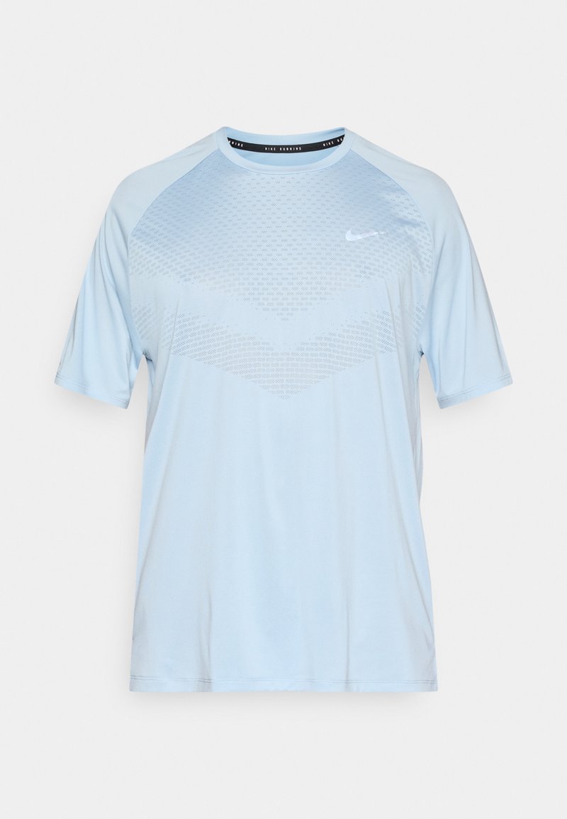 Nike Performance STRIDE - Sports T-shirt - light armory blue/reflective ...
