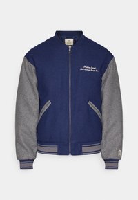 Jack & Jones PREMIUM JPRCAMBRIDGE - Pilotska jakna - maritime blue ...
