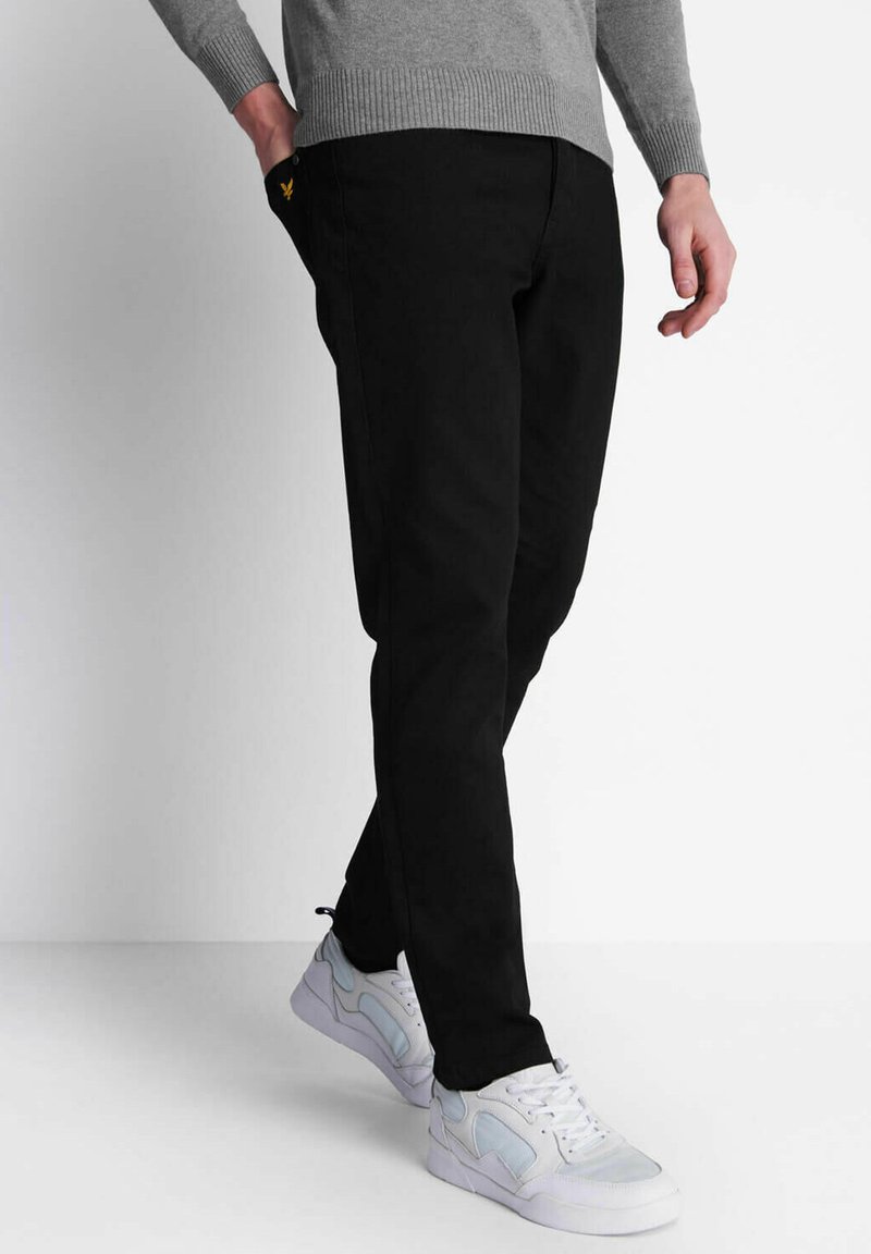 Lyle & Scott Slim fit jeans - jet black/black denim - Zalando.co.uk
