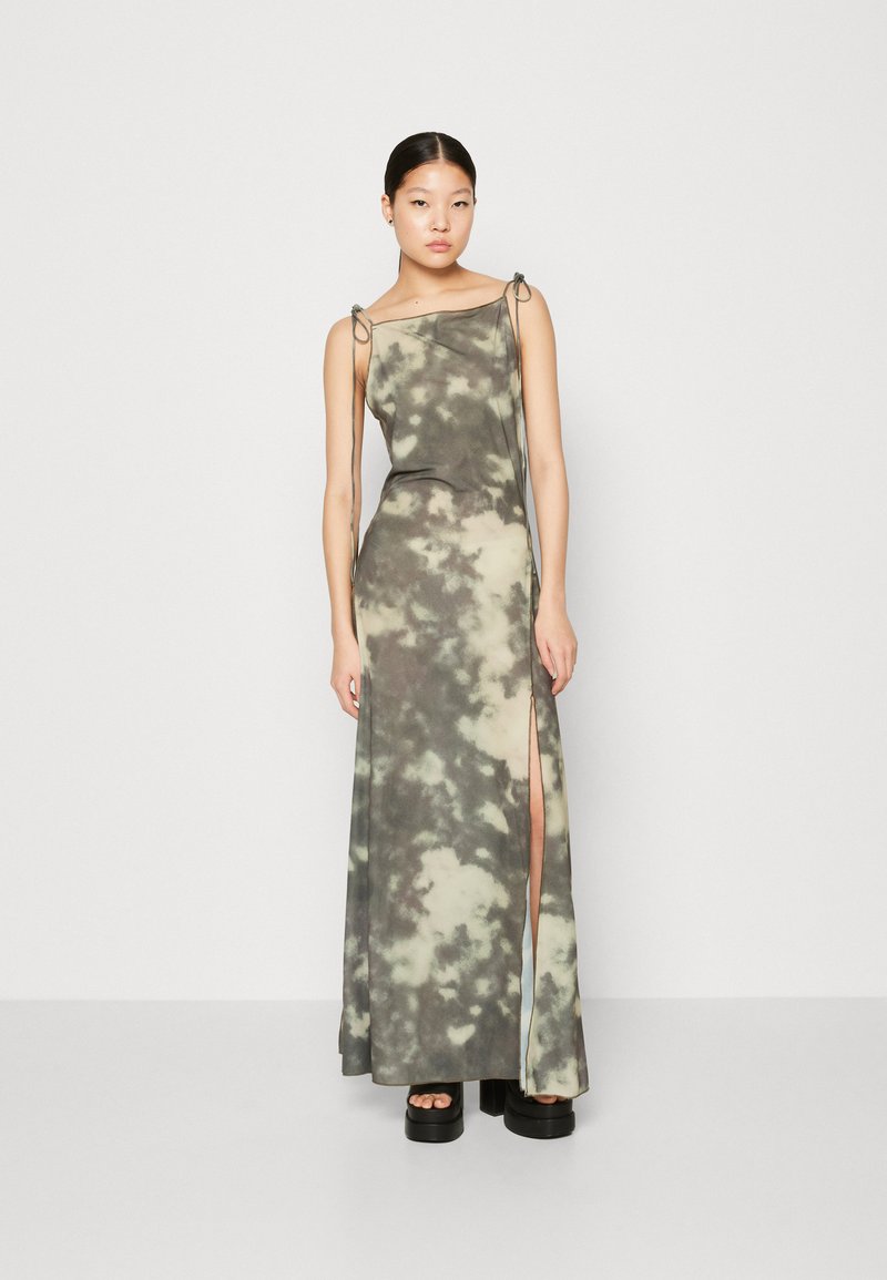 Weekday QUINN STRAP DRESS - Maxi šaty - cloude texture/černá - Zalando.cz