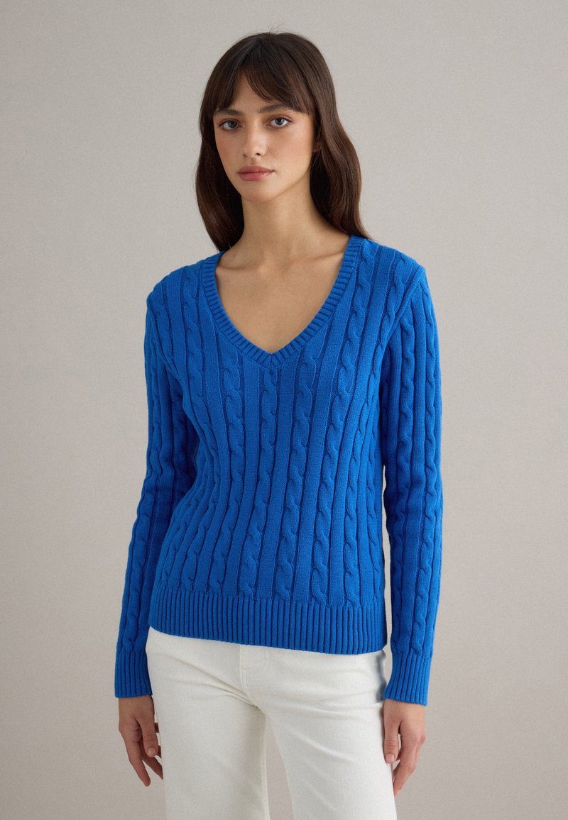 PIOMBO IN REGULAR FIT WITH CABLE DESIGN - Jumper - blu bluette/blue ...