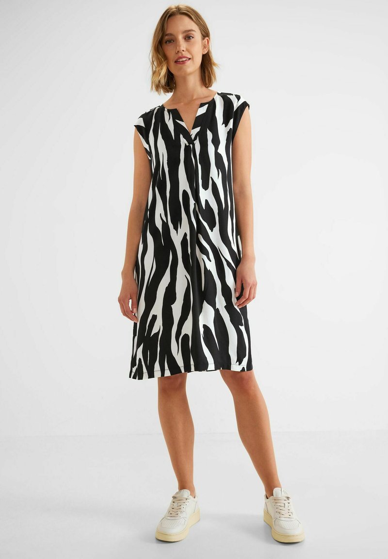 Street One MIT ZEBRAPRINT - Freizeitkleid - schwarz - Zalando.at