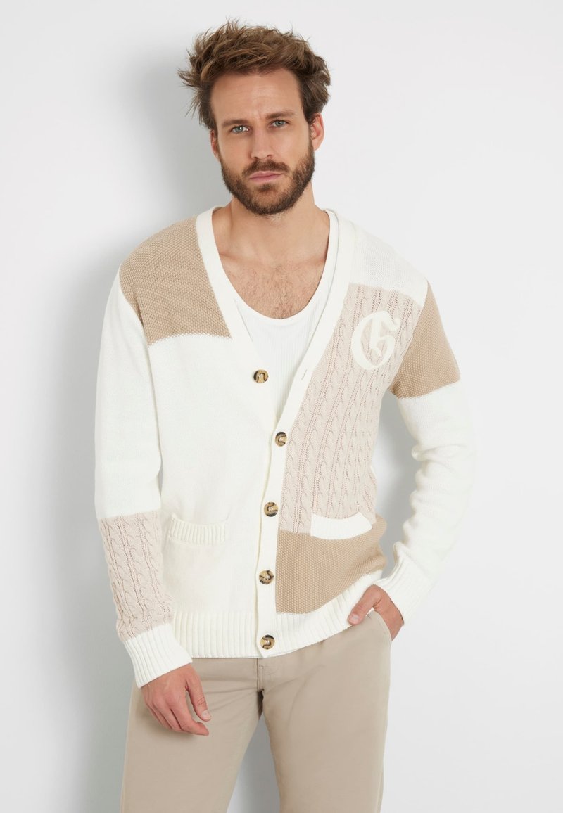 Guess ALLOVER-PATCHWORK - Cardigan - mehrfarbig weiß/white - Zalando.ie