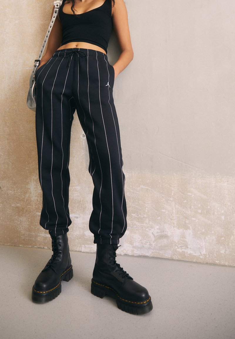Jordan Pant Stripe Tracksuit Bottoms Black Zalando Ie