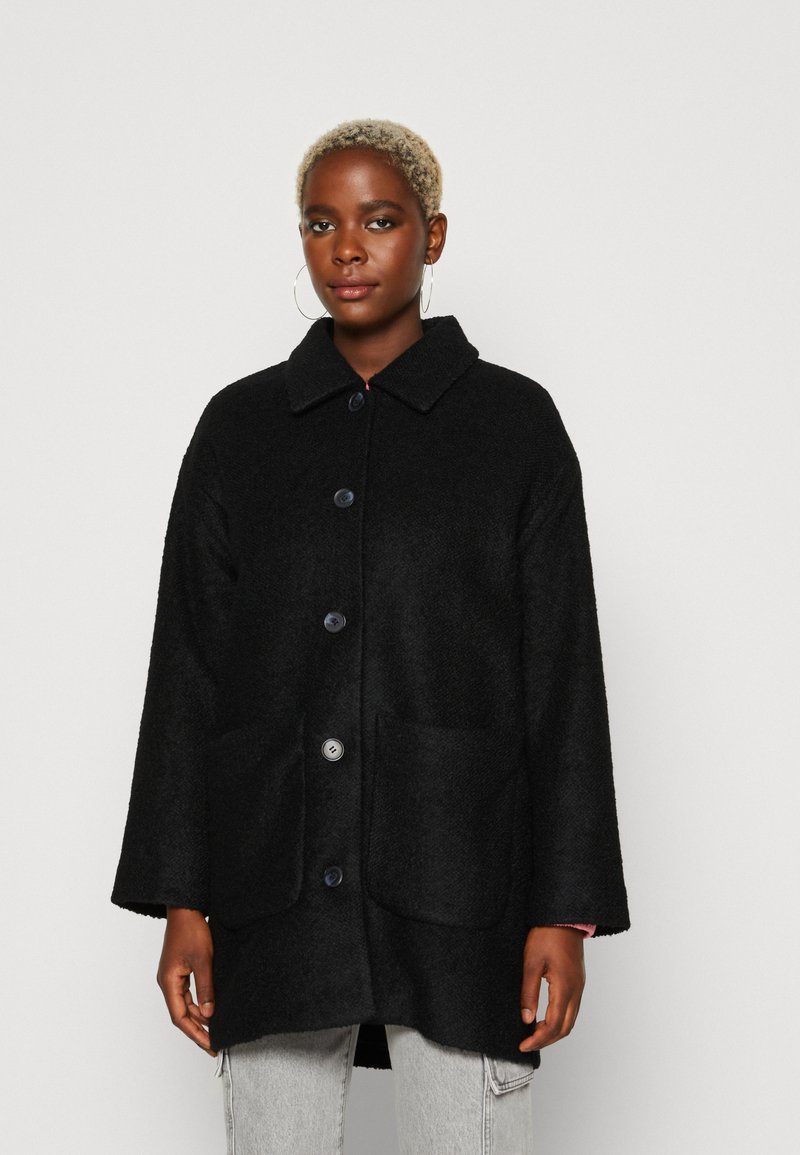 Monki Pitkä takki - black solid/musta - Zalando.fi