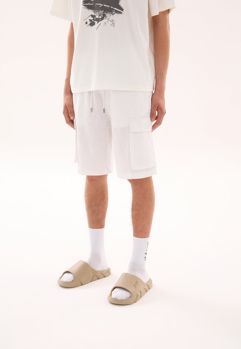 UTOPJA Shorts - optical white/white - Zalando