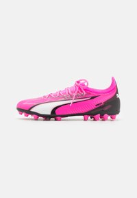 Puma ULTRA ULTIMATE MG - Stoplis futballcipő - poison pink/white/black ...