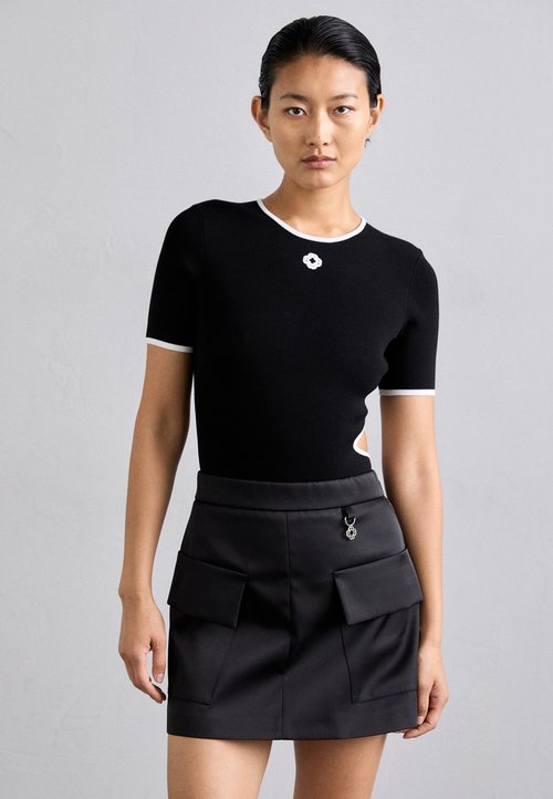 Good American CRYSTAL MODERN TANK BODY - Toppi - black/musta - Zalando.fi