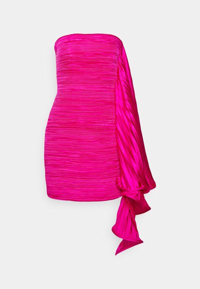 AMUR KAYLEIGH DRESS - Cocktail dress / Party dress - pink/light pink ...