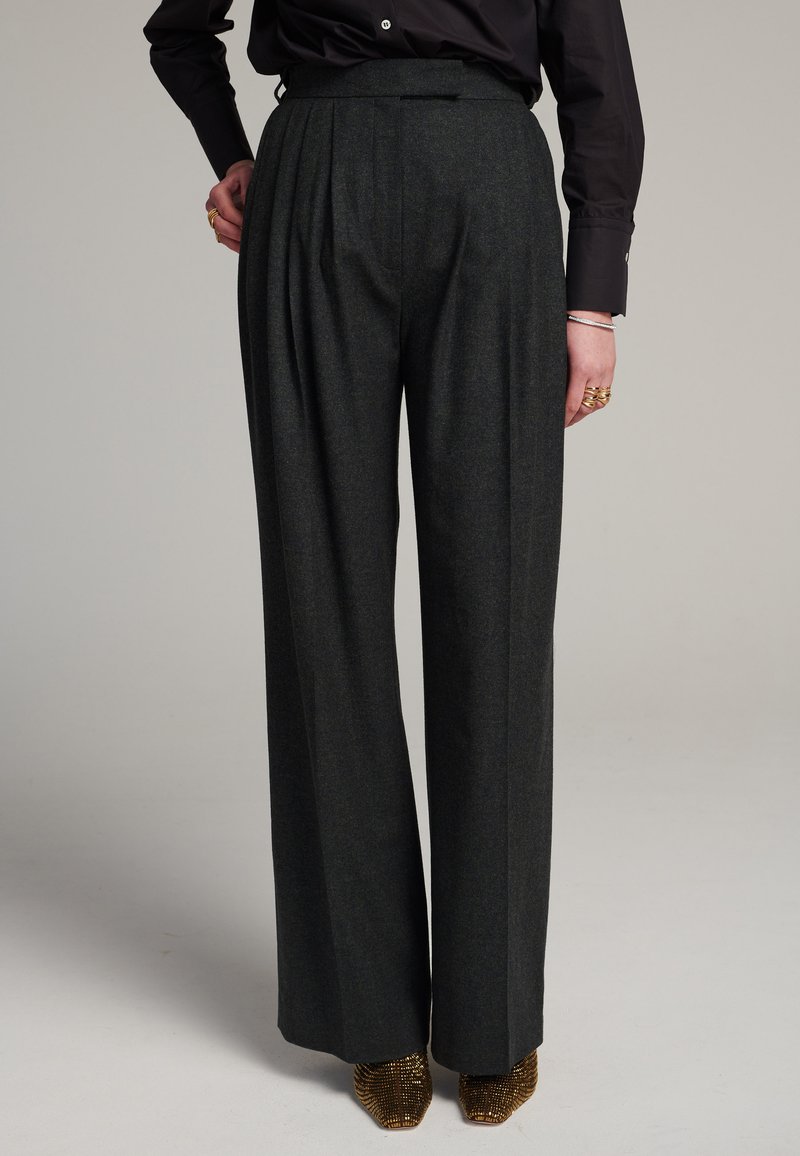 FRENKEN BEAT - Stoffhose - black/schwarz - Zalando.at